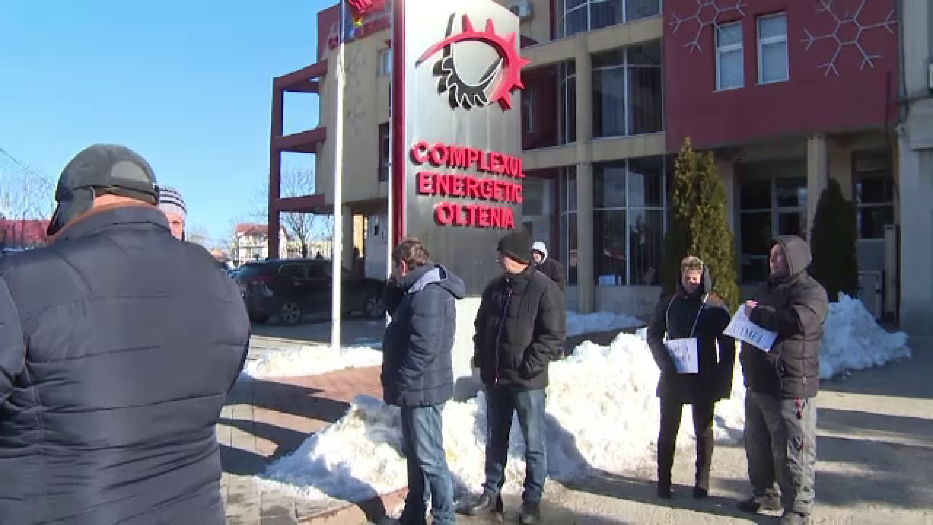 Greva minerilor din Oltenia ia amploare. ”Laudele nu țin de foame și ...