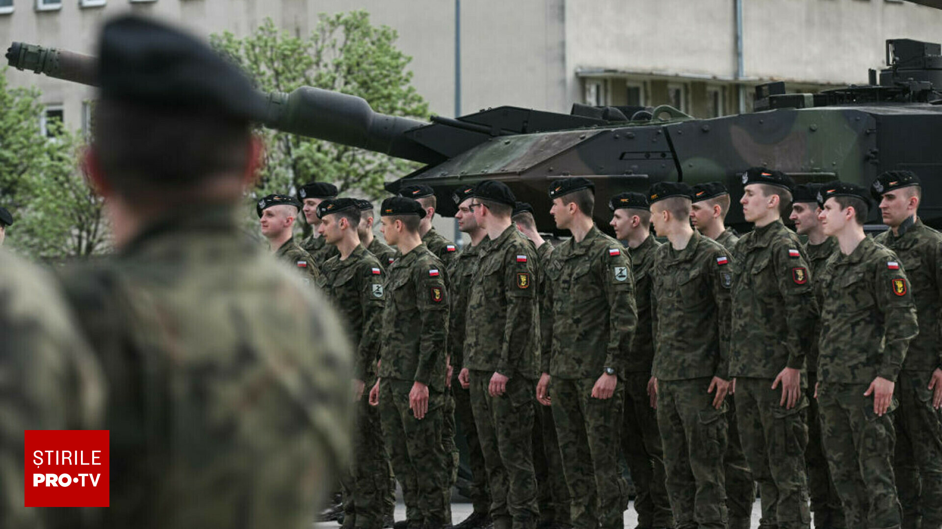 General din armata Poloniei concediat după ce mine antitanc dispărute ...