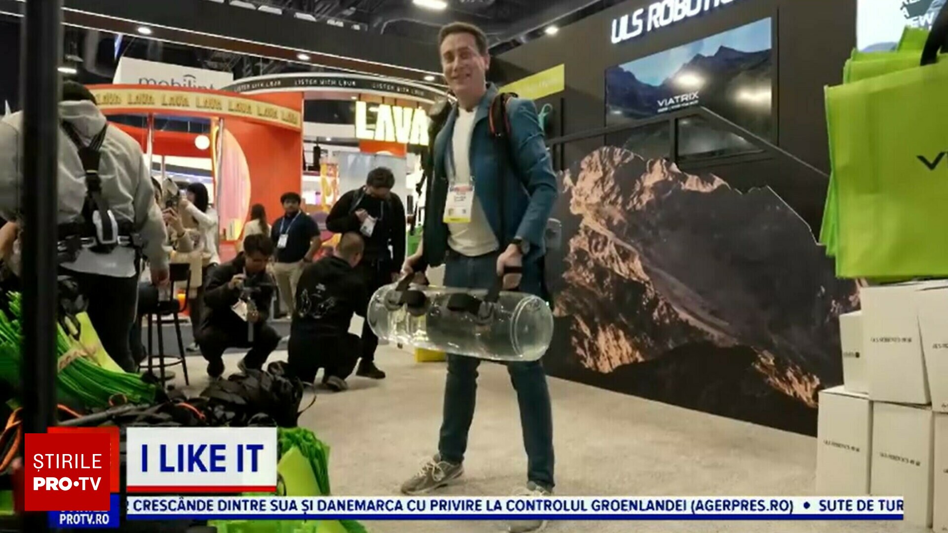 CES 2026. Aparatul care îți oferă puterea unui super erou și căștile ce ...