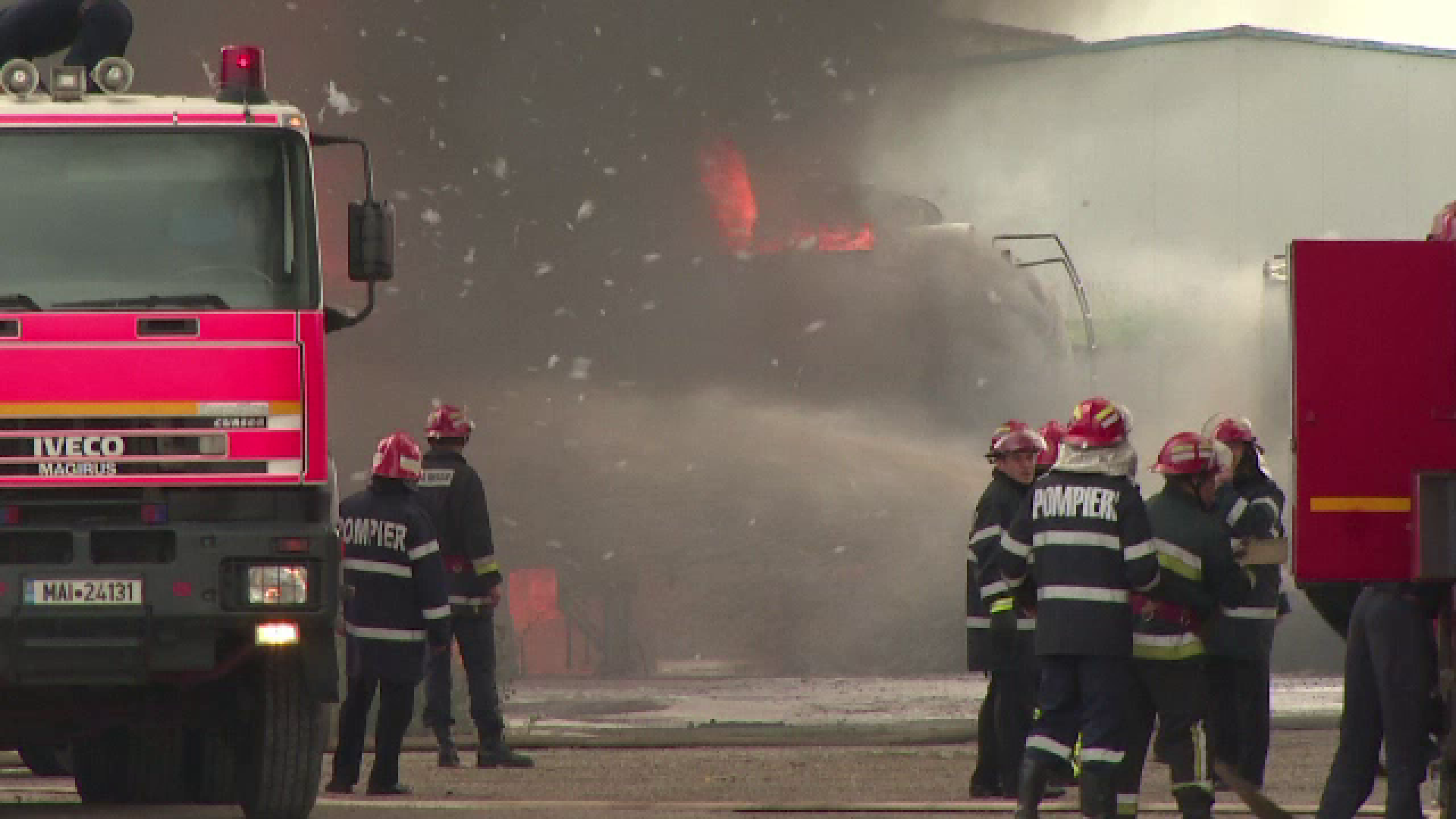 Pericol mare de explozie in Ploiesti. Patru cisterne cu 100 de tone de ...