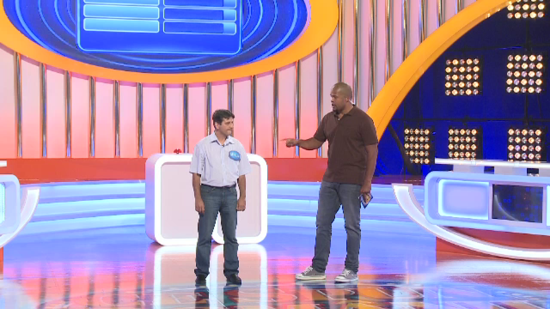 Cabral prezinta de luni "Ce spun romanii". Cei mai buni dintre ...