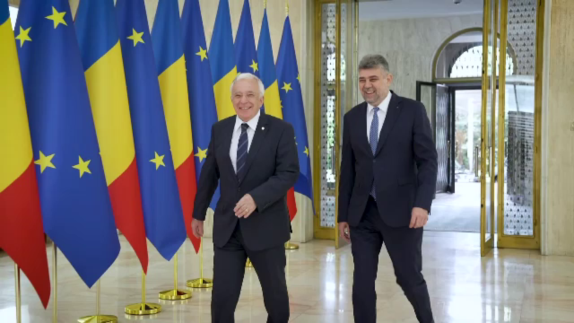 Coaliția de guvernare a decis desfiinţarea a 200.000 de posturi la stat ...