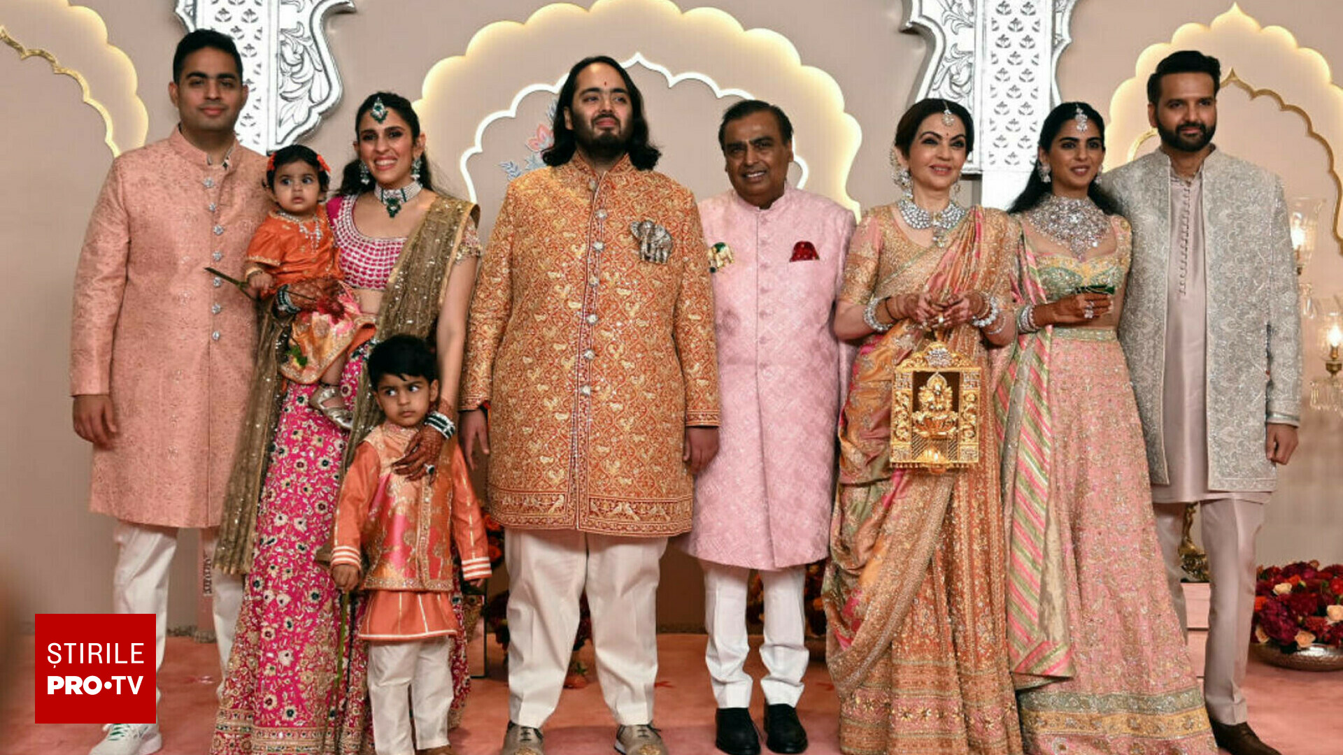 Nunta anului s-a încheiat la patru luni de la debut. Imaginile pe care ...