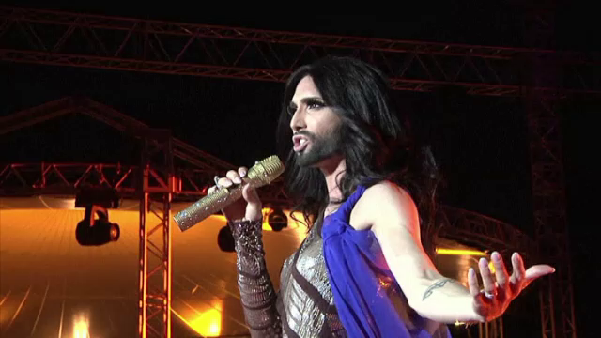Conchita Wurst, "Regina Balului" la cel mai mare eveniment caritabil ...