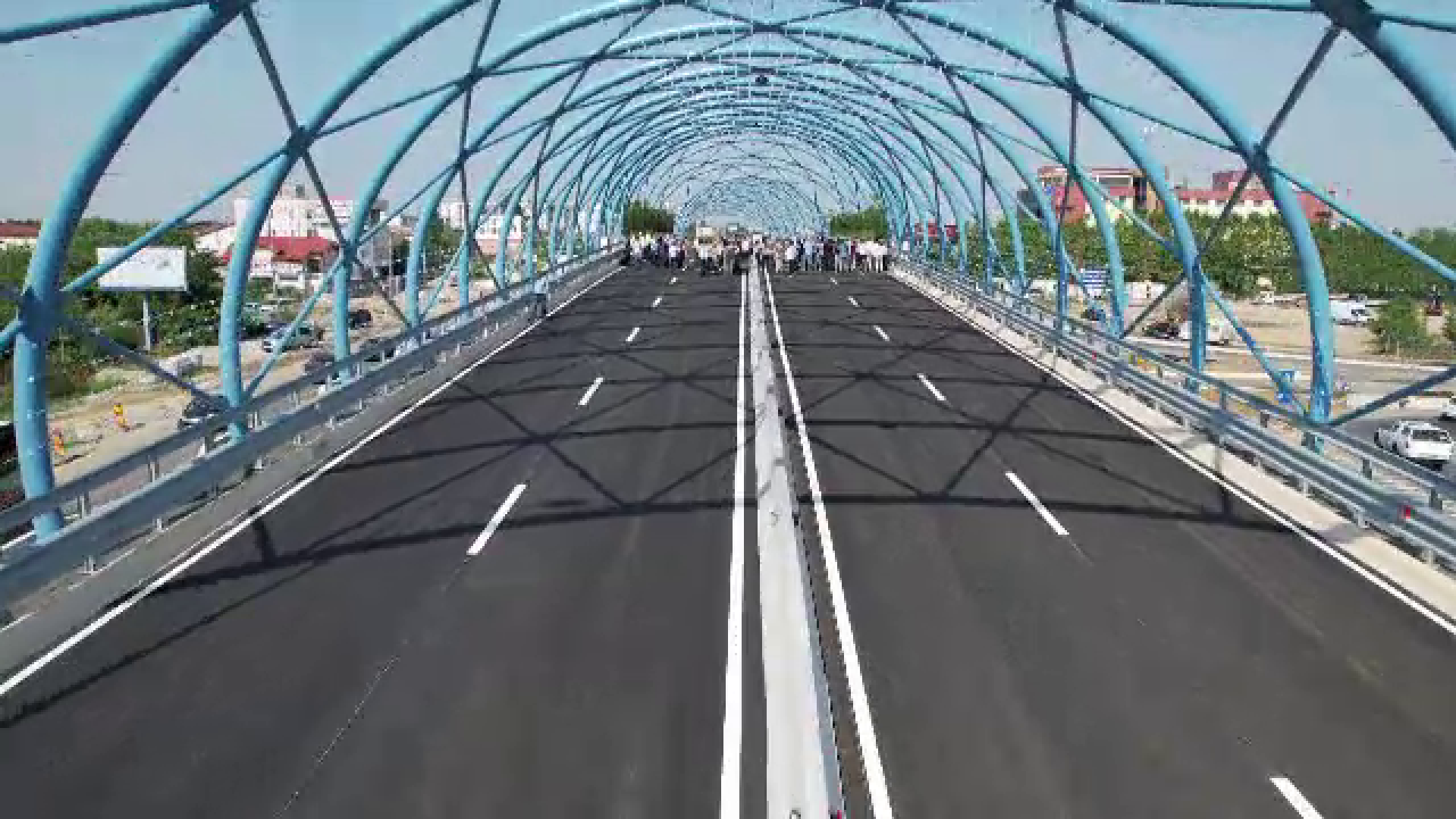 Pasajul de la Pallady înspre Autostrada Soarelui a fost inaugurat. Ar ...
