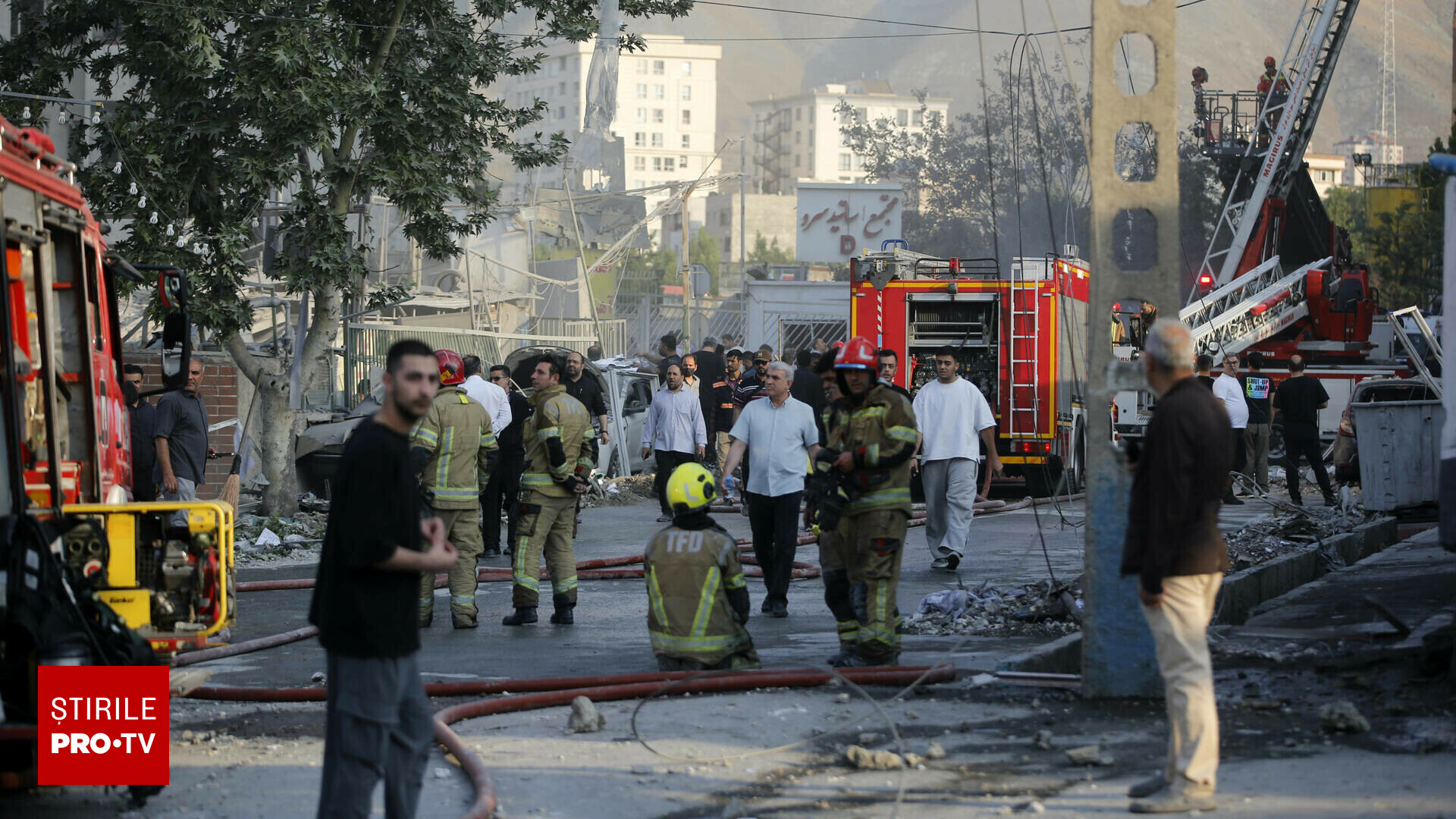 Iranul şi Israelul lansează noi atacuri după ce Teheranul a exclus ...