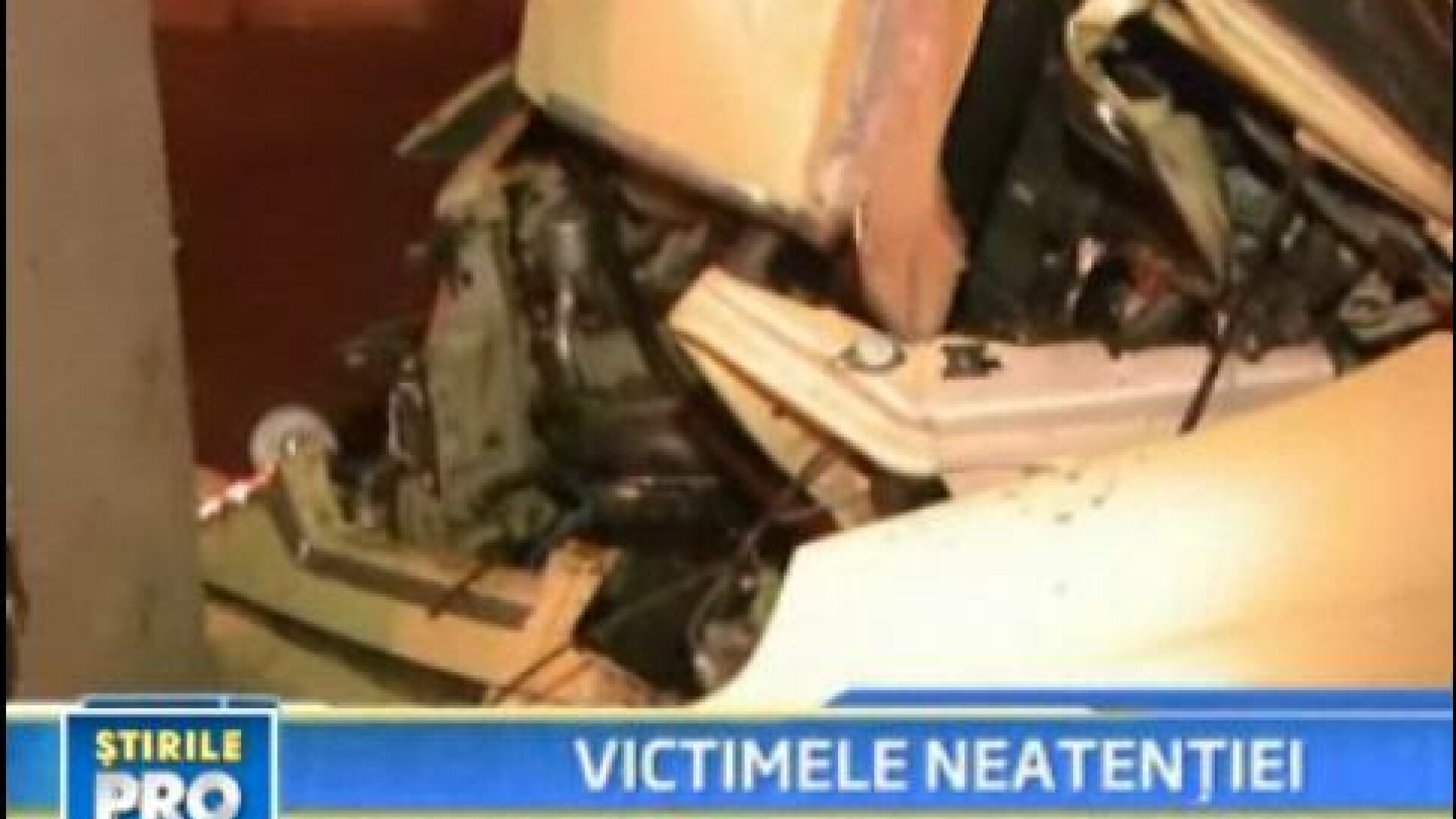 A taiat calea unui autoturism cand se afla in depasire si a murit ...