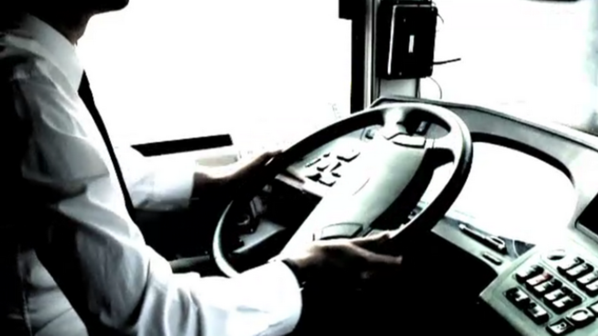 Polonezul care a starnit panica intr-un autocar plin cu romani era ...