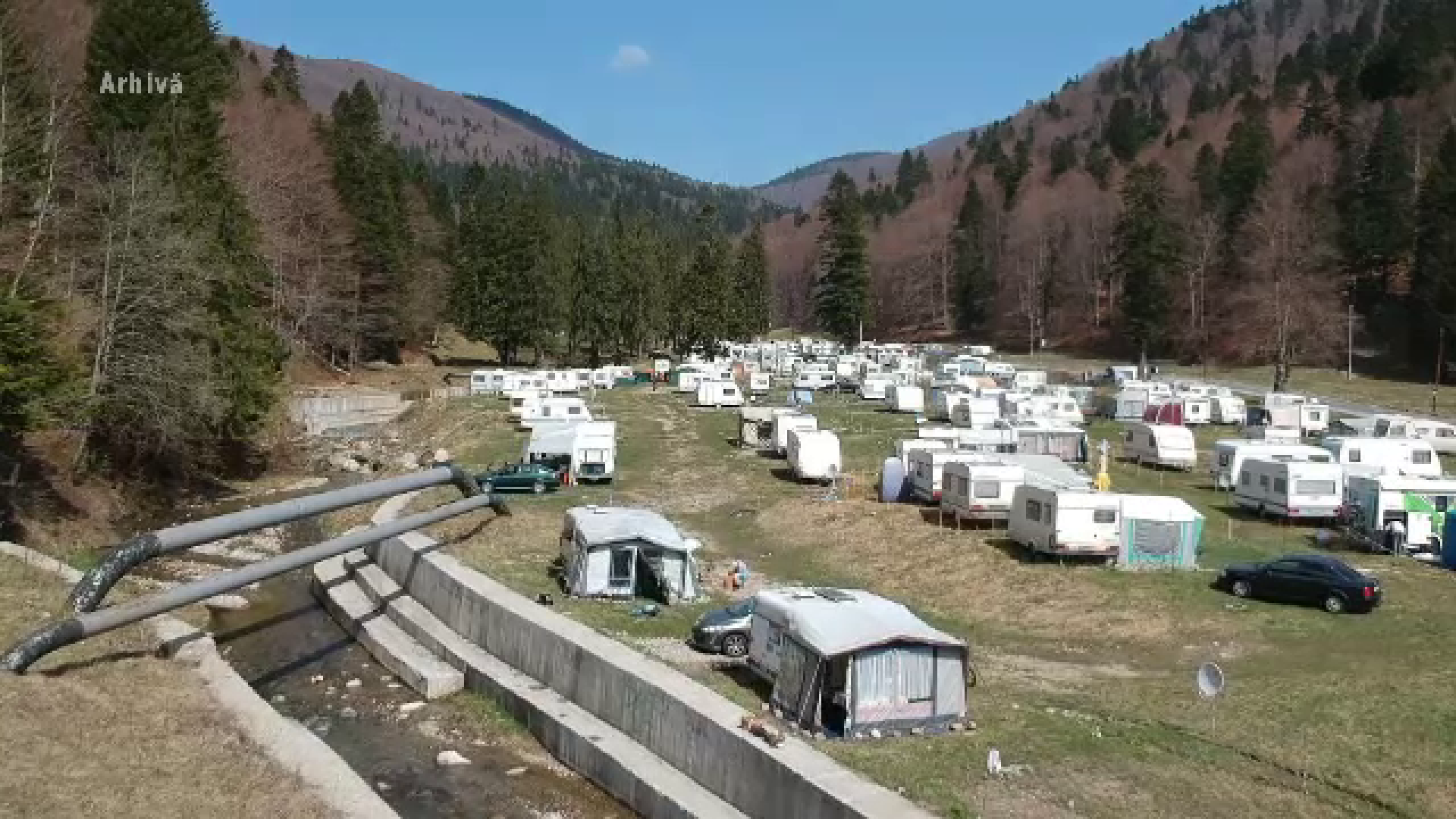 Camparea și grătarele pe Valea Cerbului, în Prahova, au fost interzise ...
