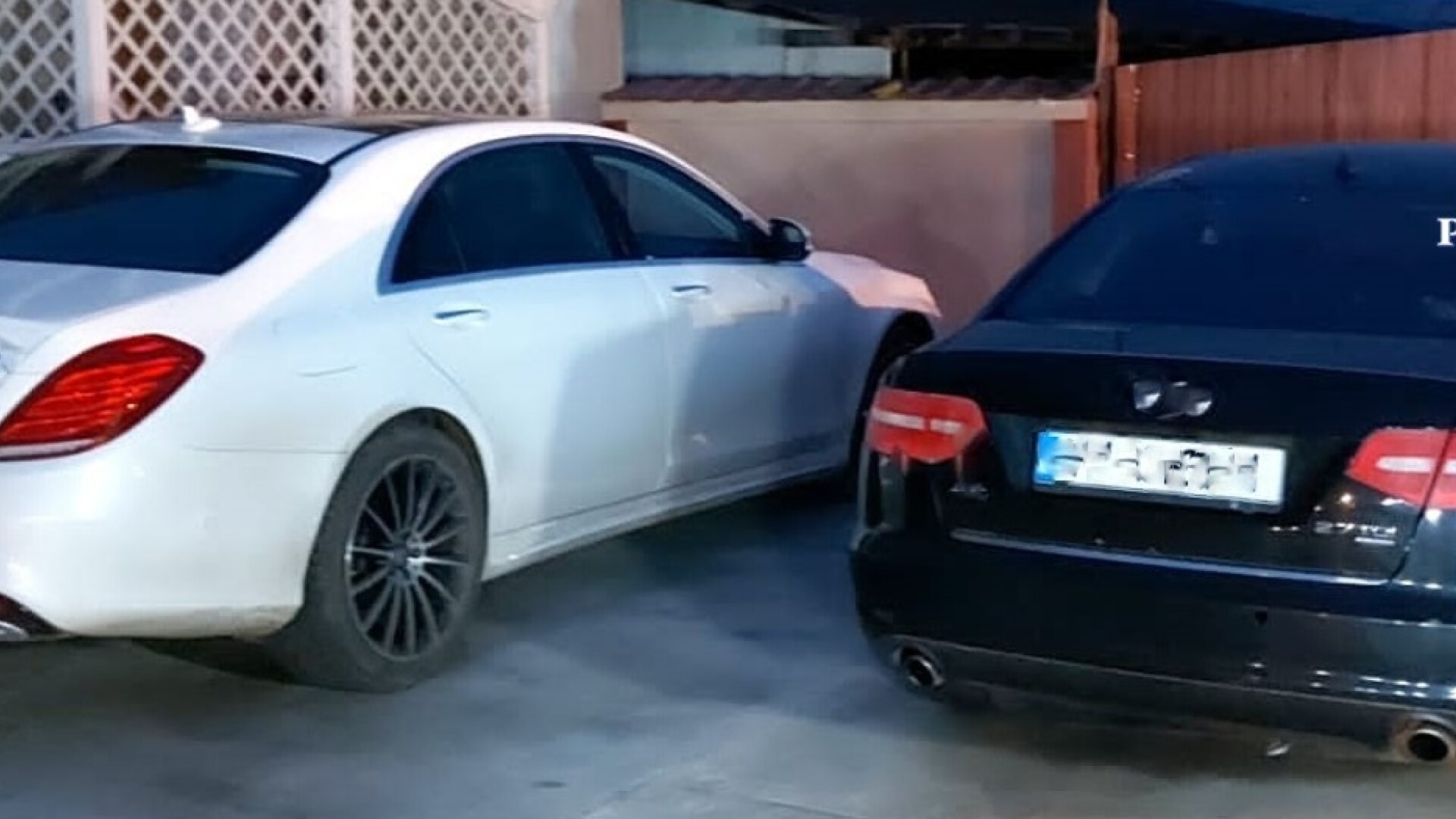 Descinderi la clanul Chira: Proxeneți reținuți pentru că racolau tinere ...