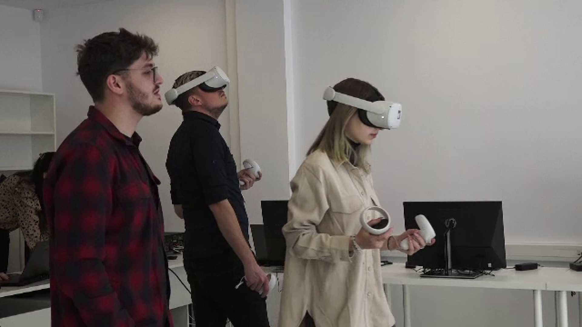 Primul centru de realitate virtuală aplicată, în învățământul medical ...