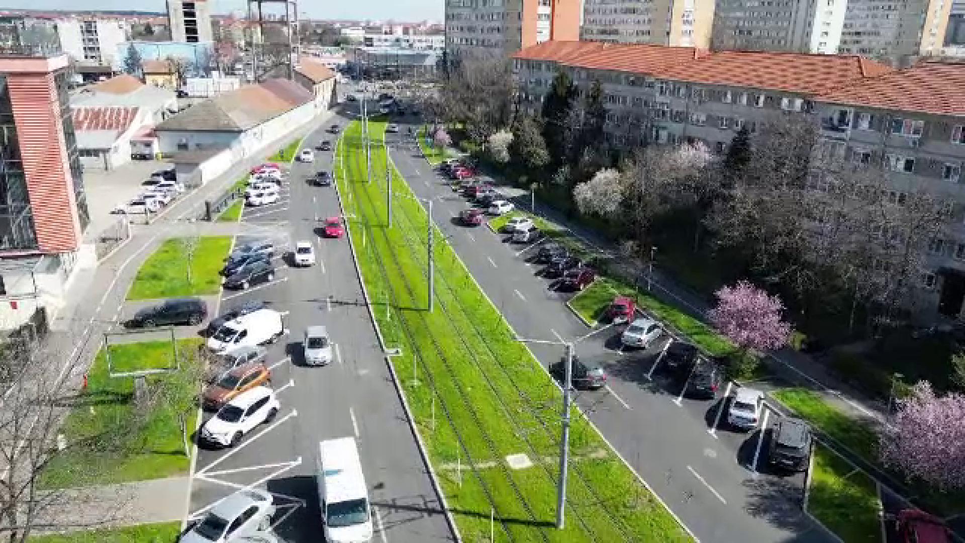 Un bulevard construit cu 24 de milioane de euro în Timișoara este prea îngust pentru circulația ...