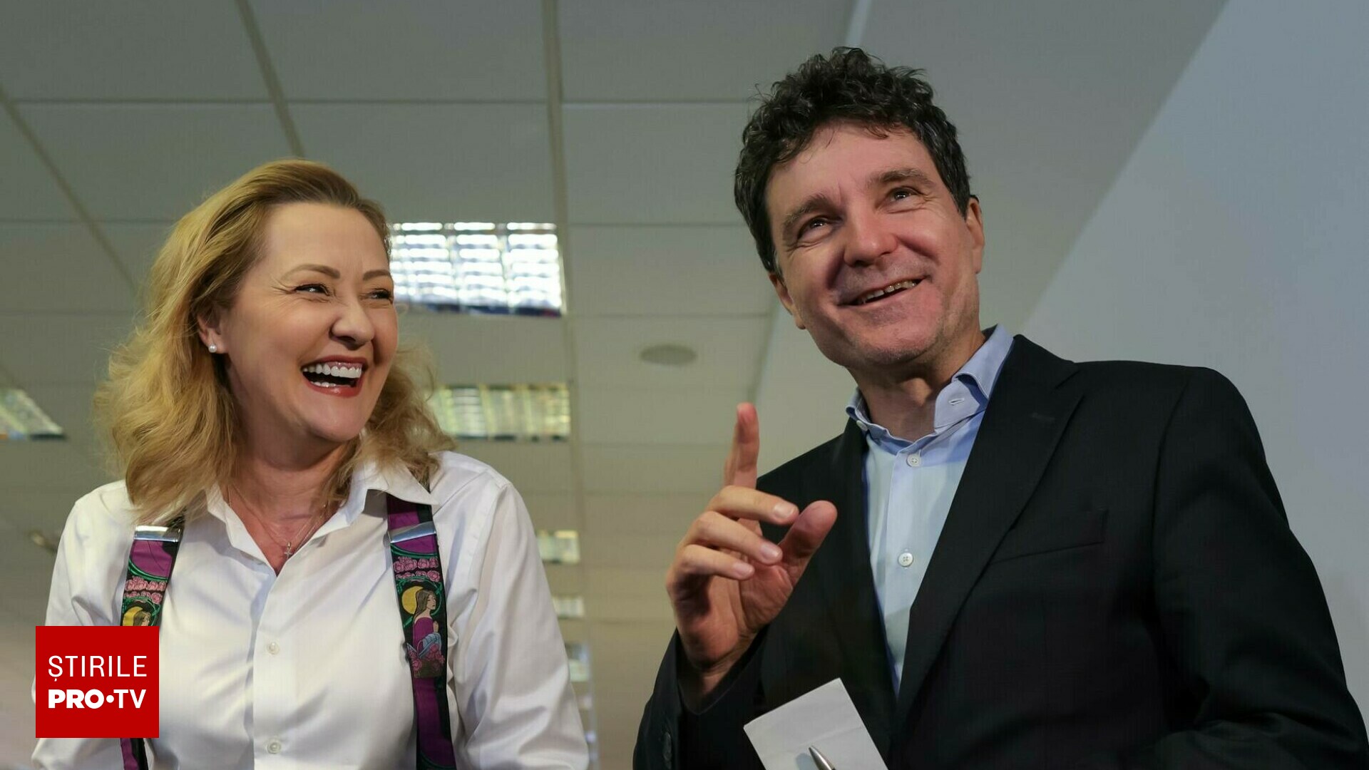 Reacția USR, după ce Nicușor Dan a intrat în turul 2 al alegerilor prezidențiale din 2025 ...