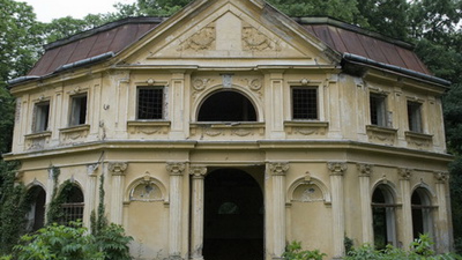 Castelul de la Banloc - povestea unor ruine - Știrile ProTV