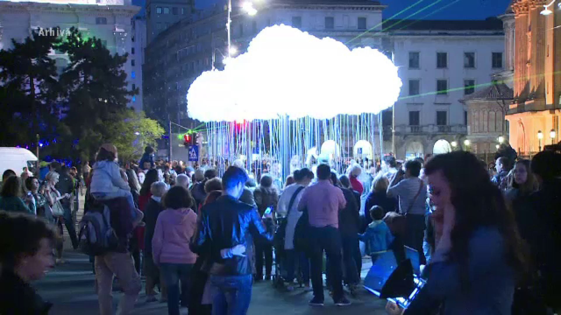 Incepe festivalul Spotlight, in Bucuresti: proiectii spectaculoase pe ... Incepe festivalul Spotlight, in Bucuresti: proiectii spectaculoase pe ...