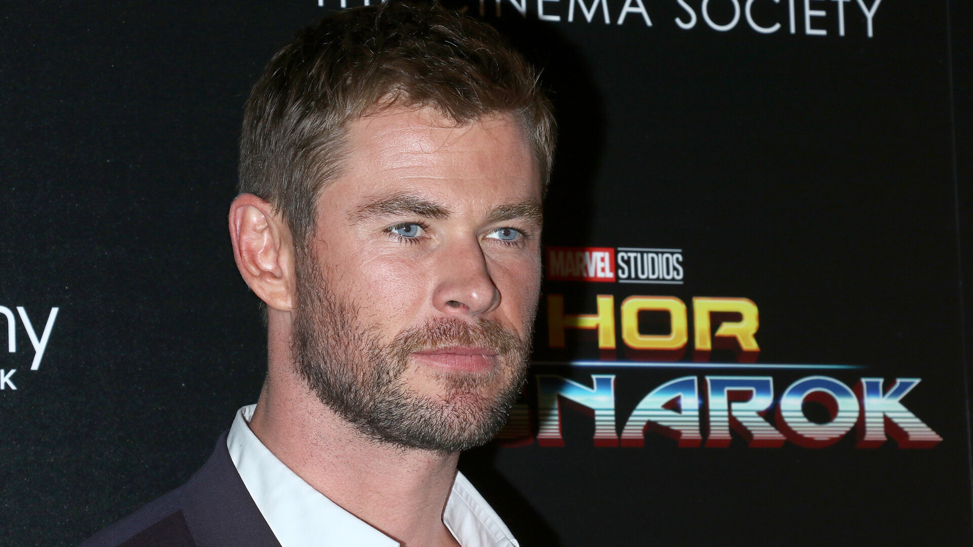 Thor, unul dintre cei mai îndrăgiţi super-eroi ai universului Marvel ...