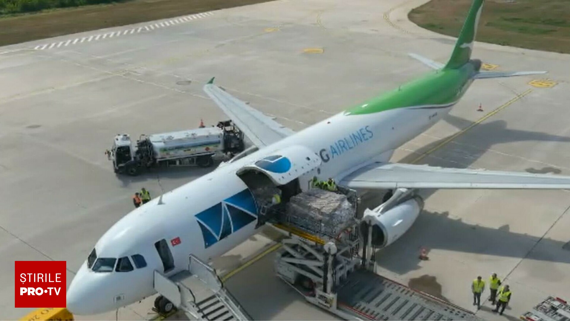 Premieră pe aeroportul din Oradea. Au aterizat primele avioane cargo ...