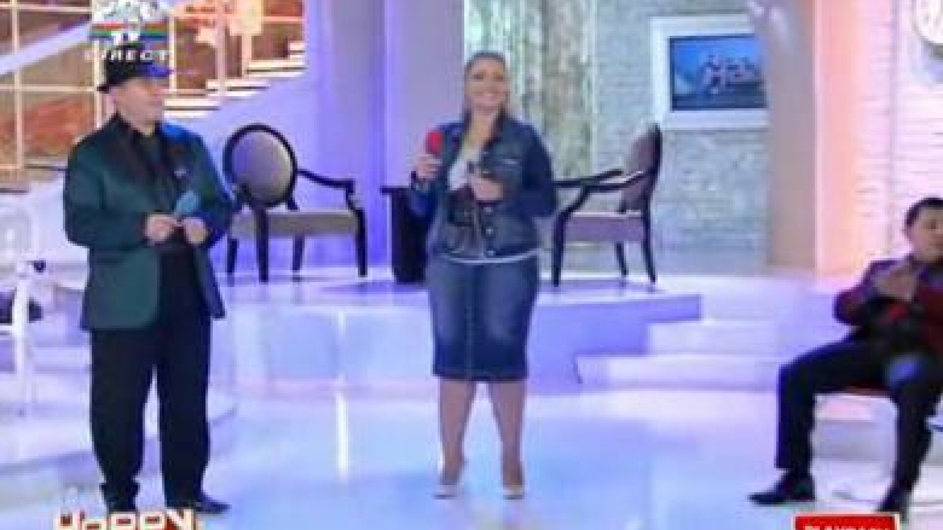 Nicoleta Guta si-a prezentat colectia 2011. Punctul forte: paietele ...