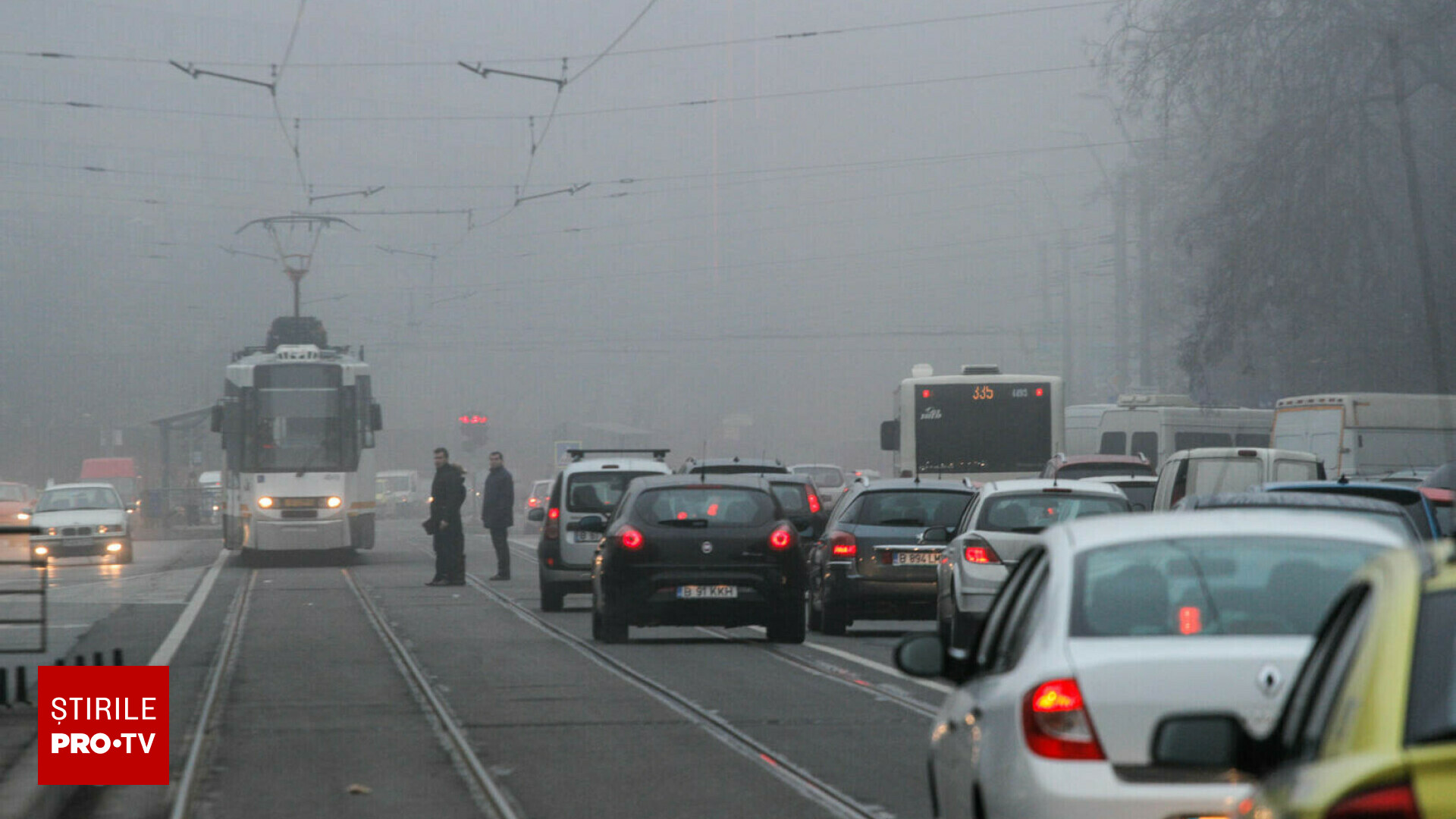 Ceață densă și carosabil umed în toată țara. Vizibilitatea este și sub ...