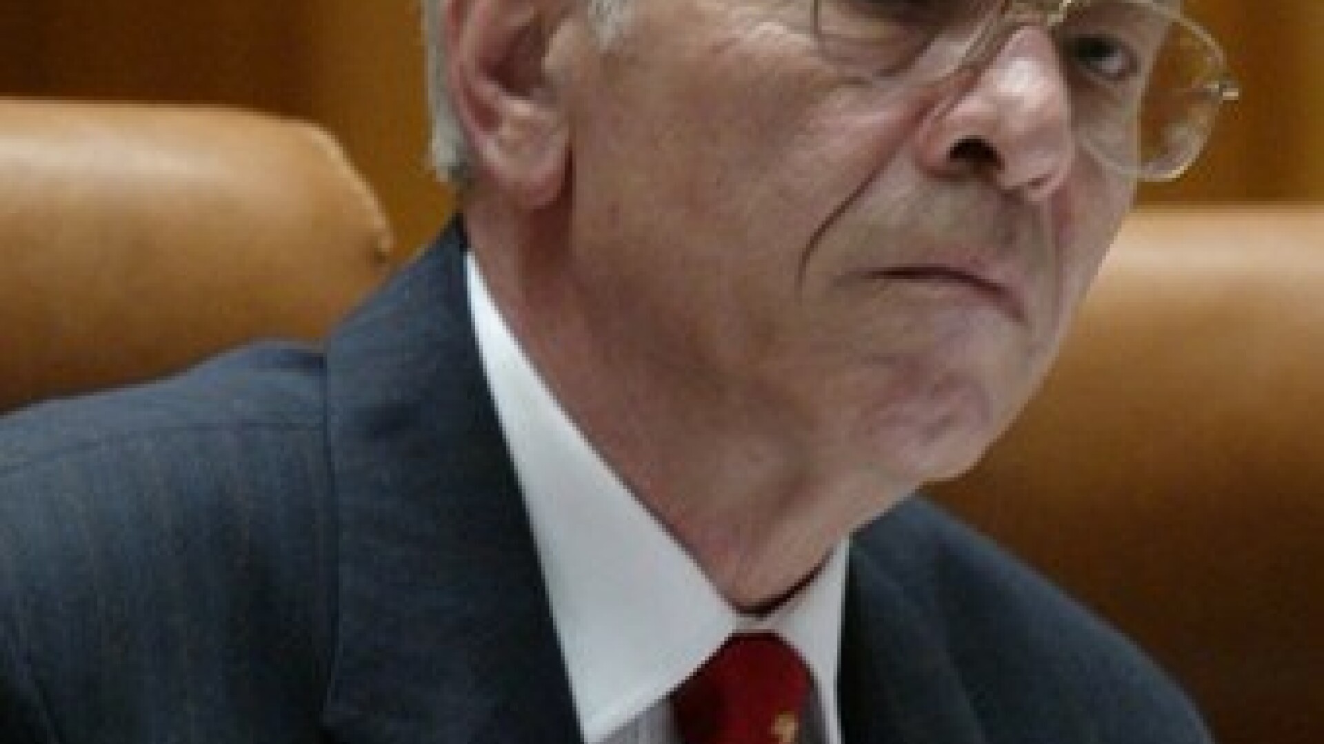 Nicolae Vacaroiu a trecut cu bine de operatia pe inima! - Știrile ProTV