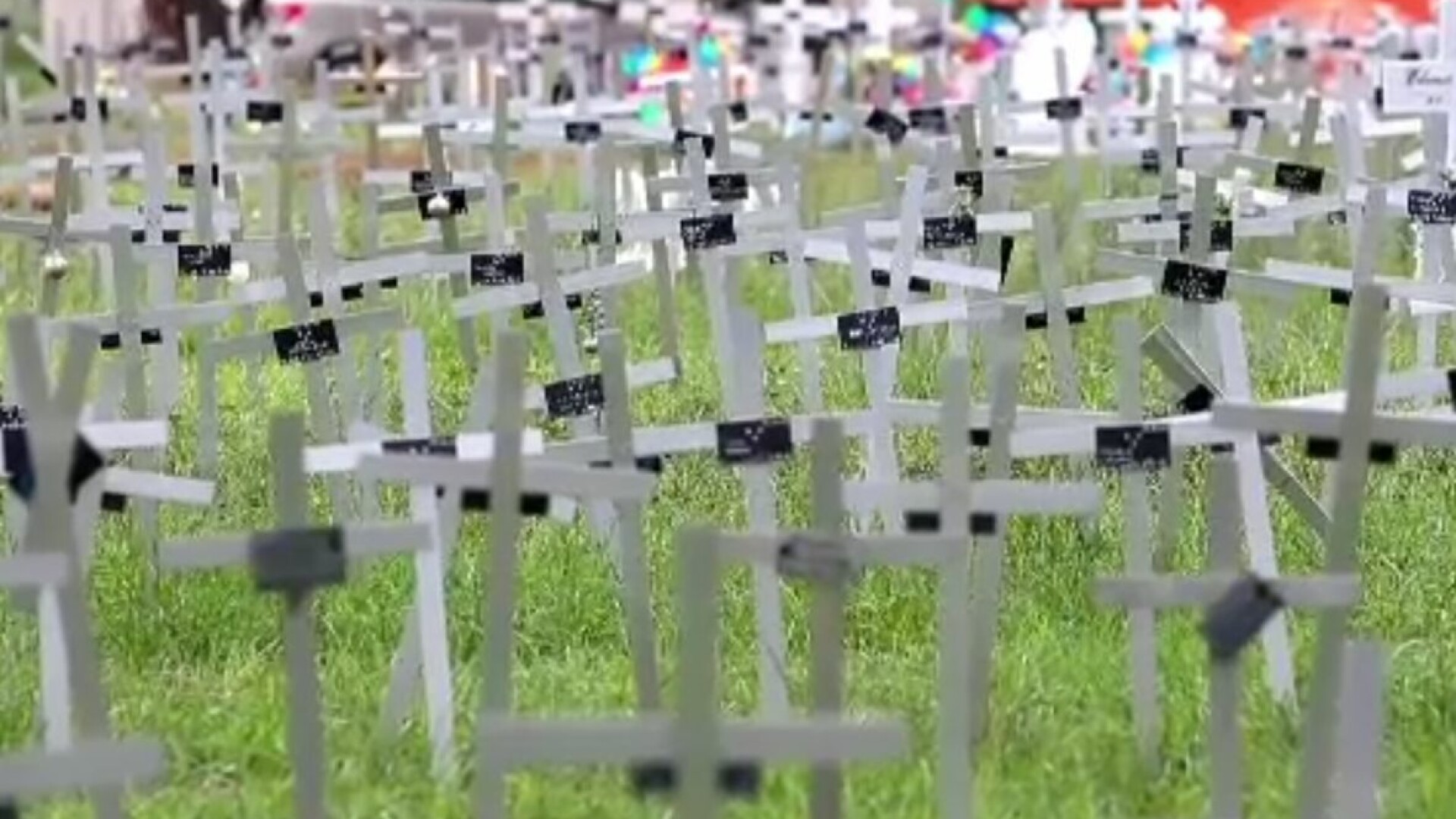 Scandal de proporții într-un cimitir din Roma. Ce a găsit acolo o ... Scandal de proporții într-un cimitir din Roma. Ce a găsit acolo o ...