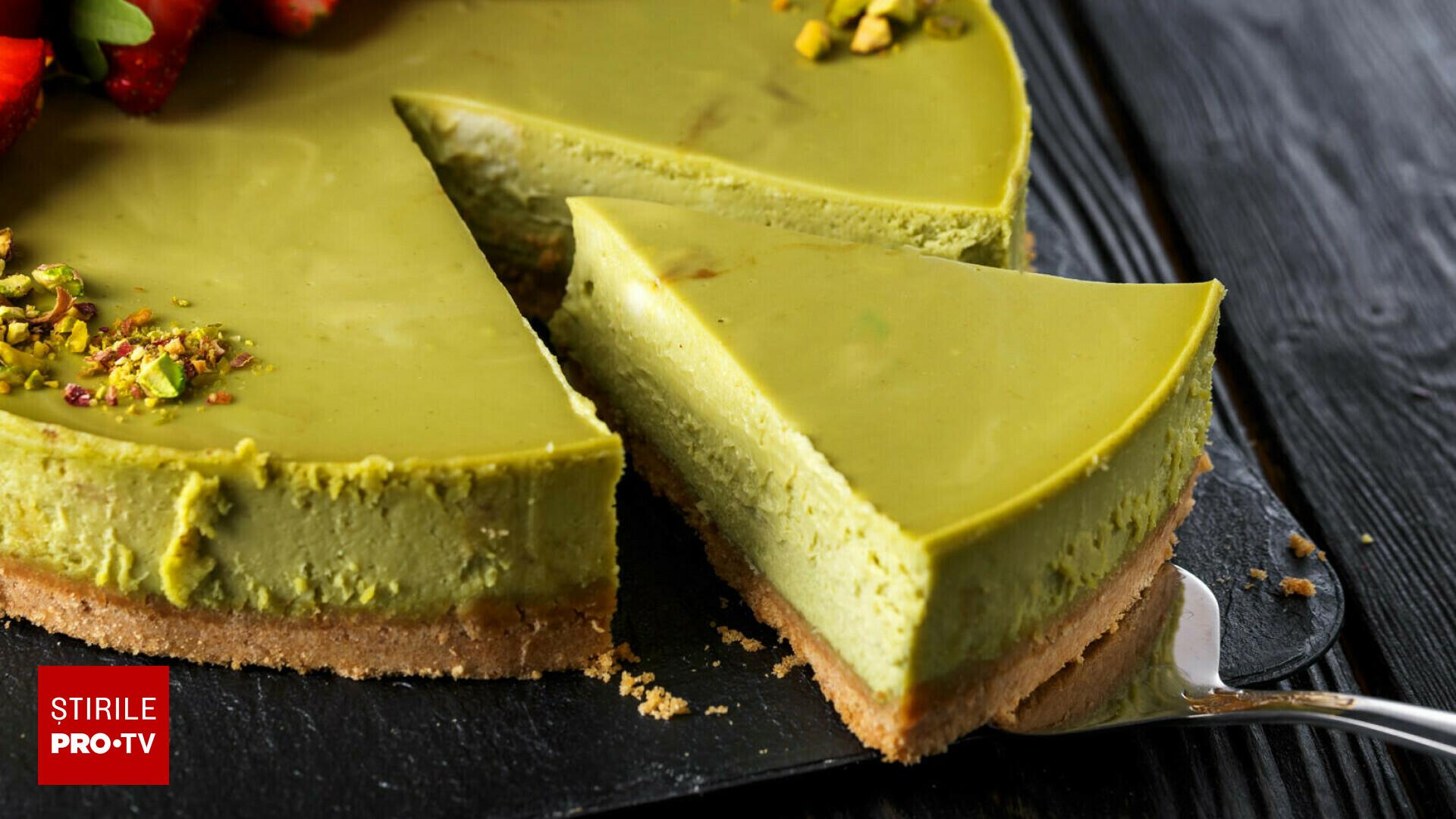 Cheesecake cu fistic, desertul perfect pentru orice ocazie. Secretul ...