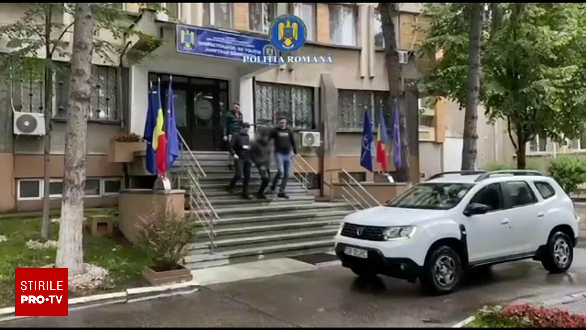 Un minor de 16 ani a fost reținut din cauza unui pepene. Este plasat sub control judiciar pentru ...