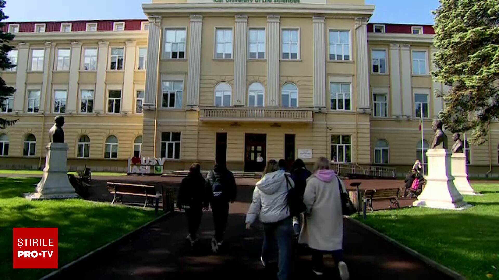 Universitățiile din România se luptă cu abandonul. Burse mai mari și ...