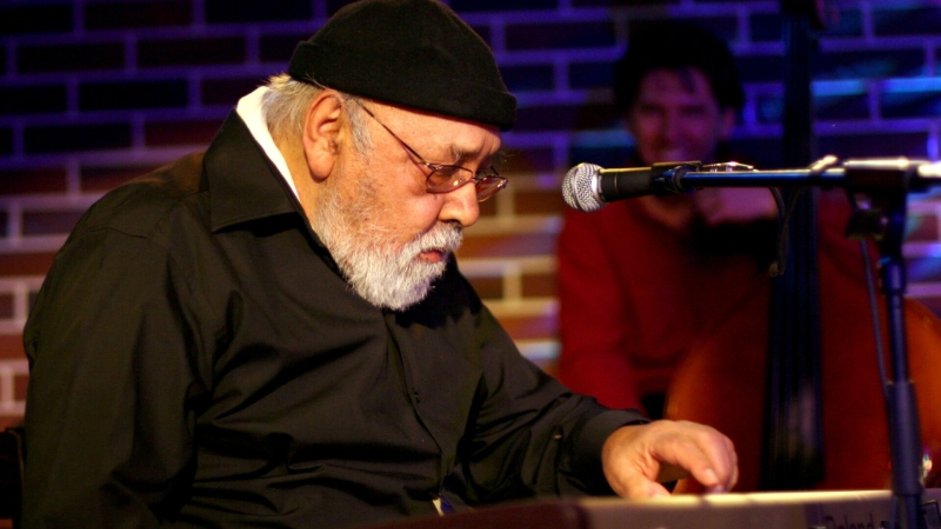 Johnny Raducanu, unul dintre cei mai mari artisti ai jazz-ului romanesc ...