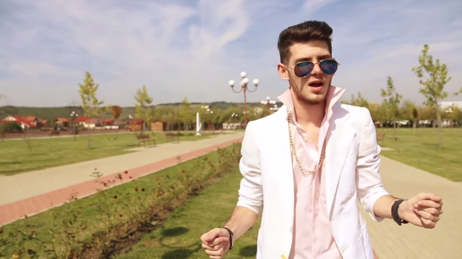 "Sunt un cocalar", viralul care face senzatie pe internet. Ce au putut ...