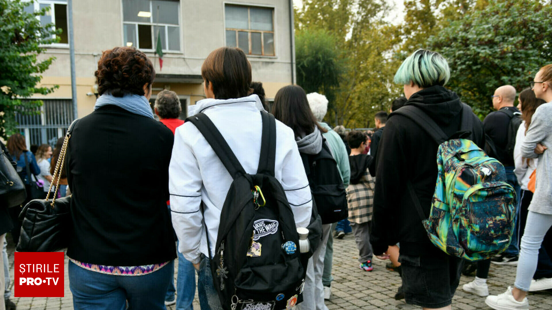 Prețul unei bătăi la școală. Suma pe care un elev din Bihor o va primi ...