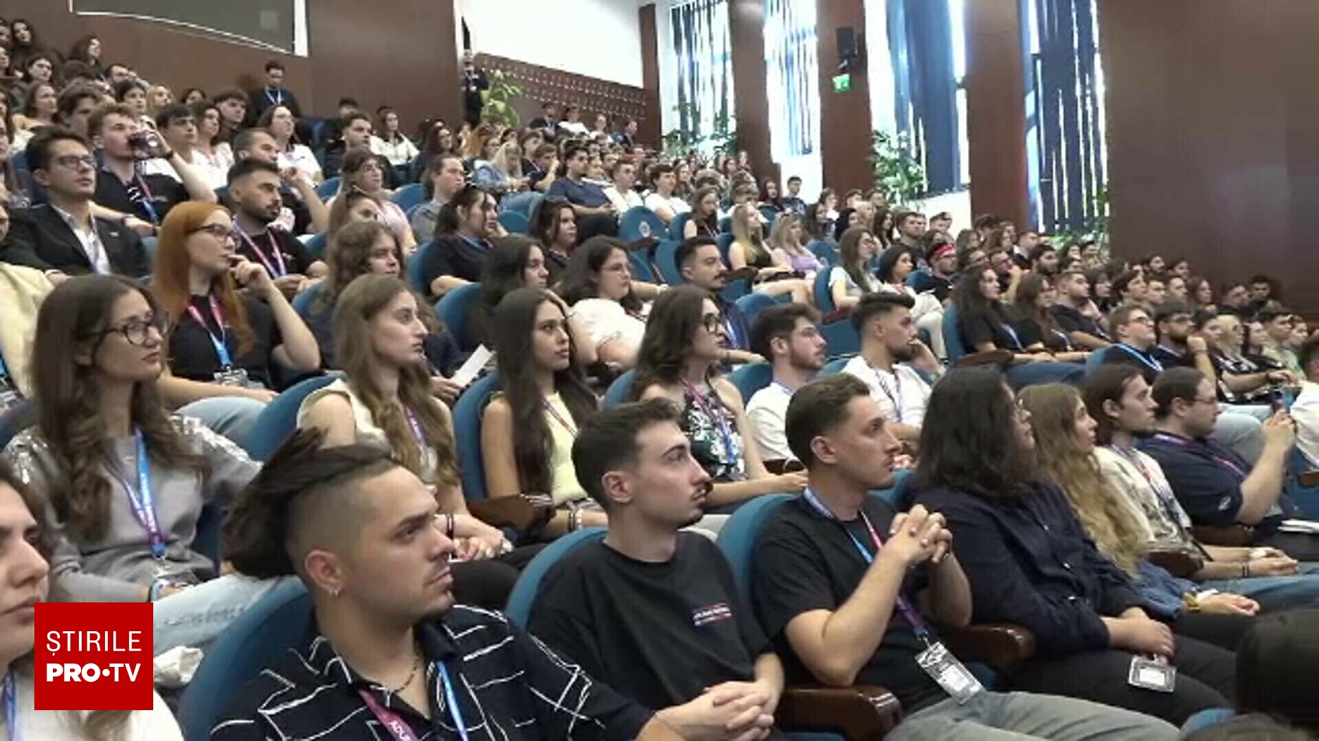 Anul universitar 2025-2026 se deschide cu proteste ale studenților ...