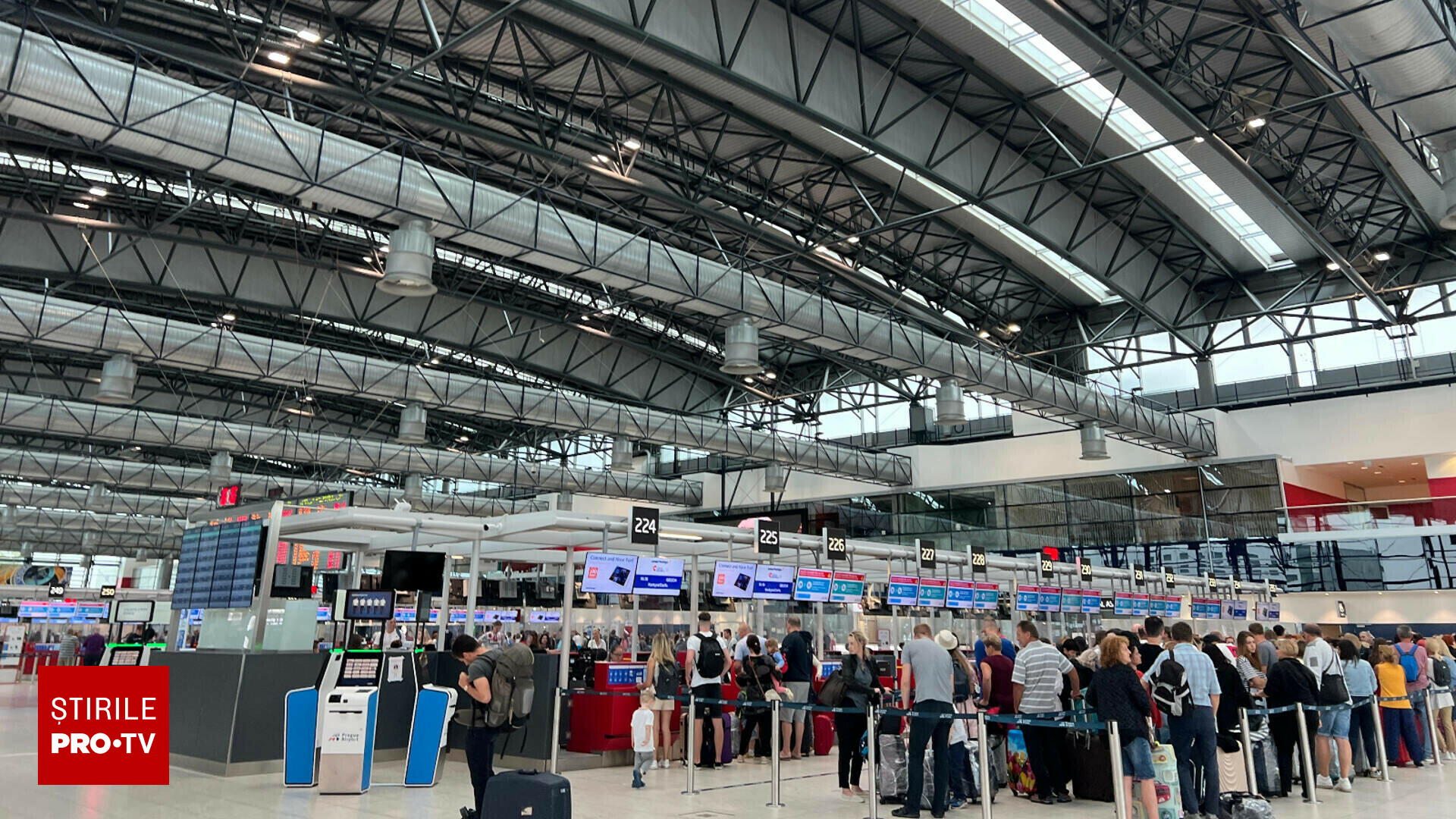 Cehia limitează accesul rușilor cu pașapoarte diplomatice. Măsura unică ...