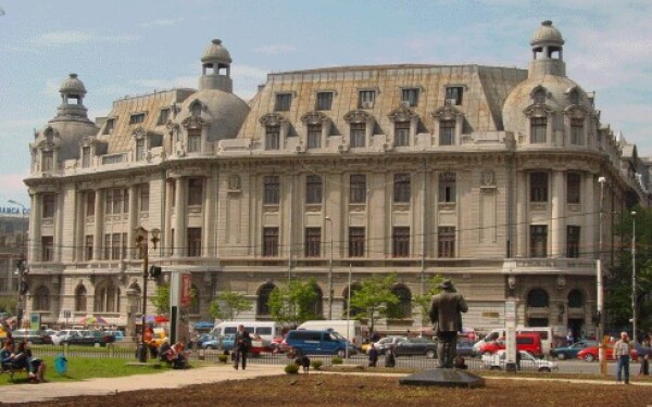 Universitatea Bucuresti, printre cele mai bune 200 din lume la doua ...