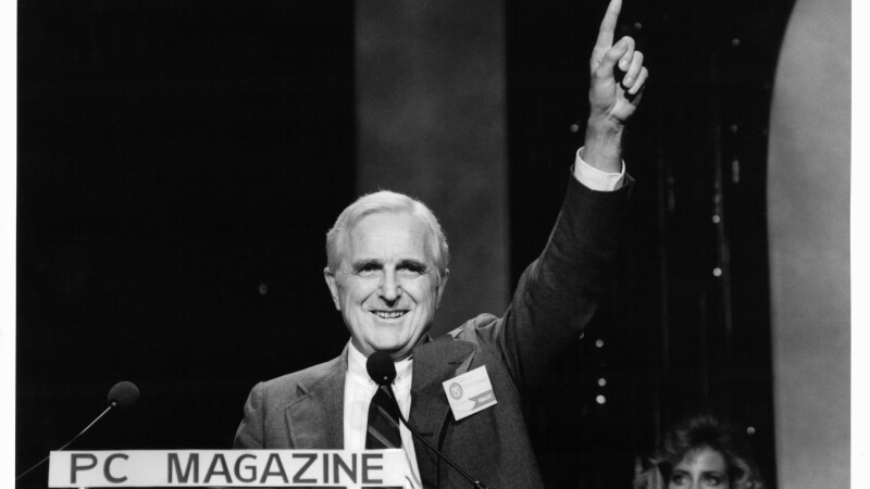 Doug Engelbart, inventatorul mouse-ului, a murit la 88 ani. Cum a ...