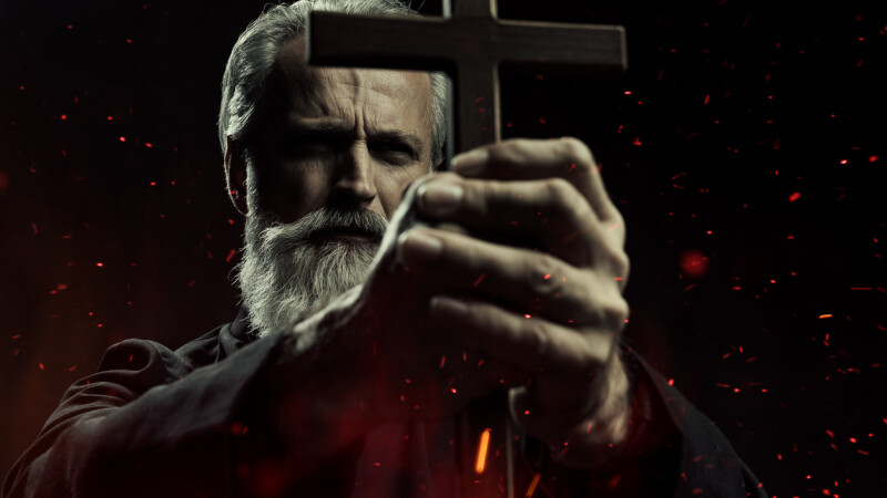 A crescut numărul celor care solicită ritualuri pentru „alungarea ...