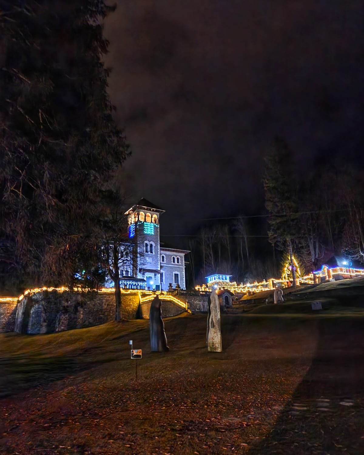 Castelul Cantacuzino din Bușteni a ajuns în presa internațională, după ...