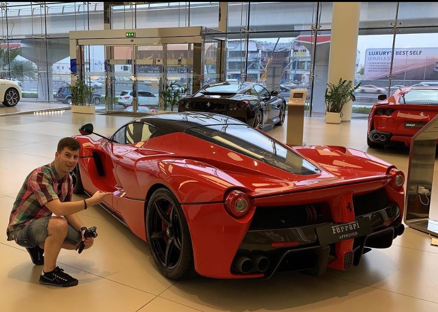 Drifturi, curse cu Ferrari la 220 km/h și împușcături, în Oradea ...