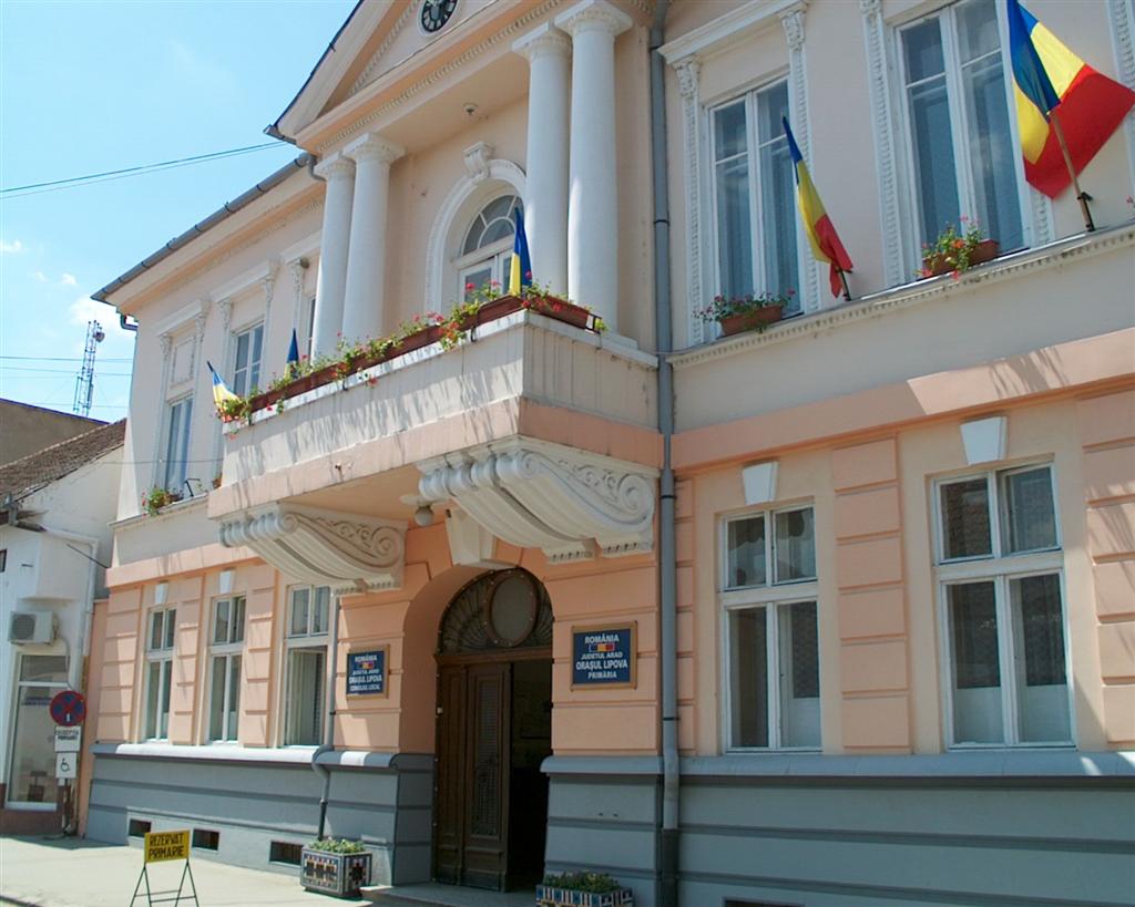 Centrul orasului Lipova se schimba la fata cu 21 milioane lei. Ce ...