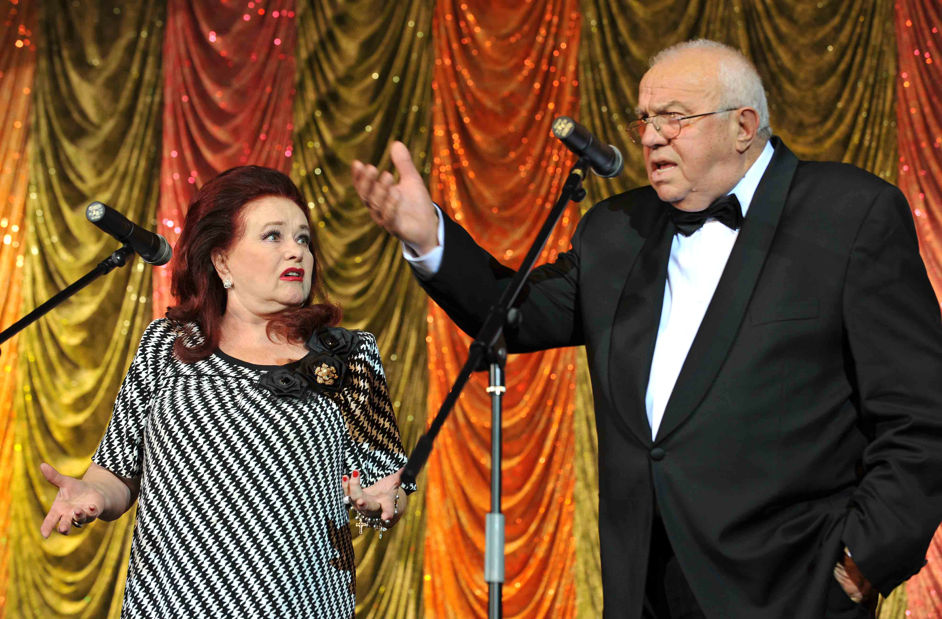 Alexandru Arșinel și Stela Popescu, cel mai cunoscut cuplu umoristic ... Alexandru Arșinel și Stela Popescu, cel mai cunoscut cuplu umoristic ...